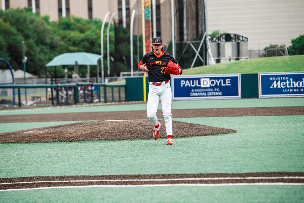 University of St. Thomas Baseball Camps - Register Online Today!